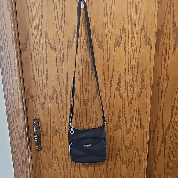 Baggallini | Bags | Baggalini Crossbody Bag | Poshmark